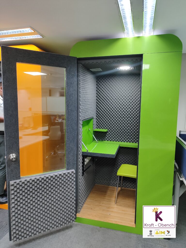 Vocal booth for home studio - Kraft-Obench